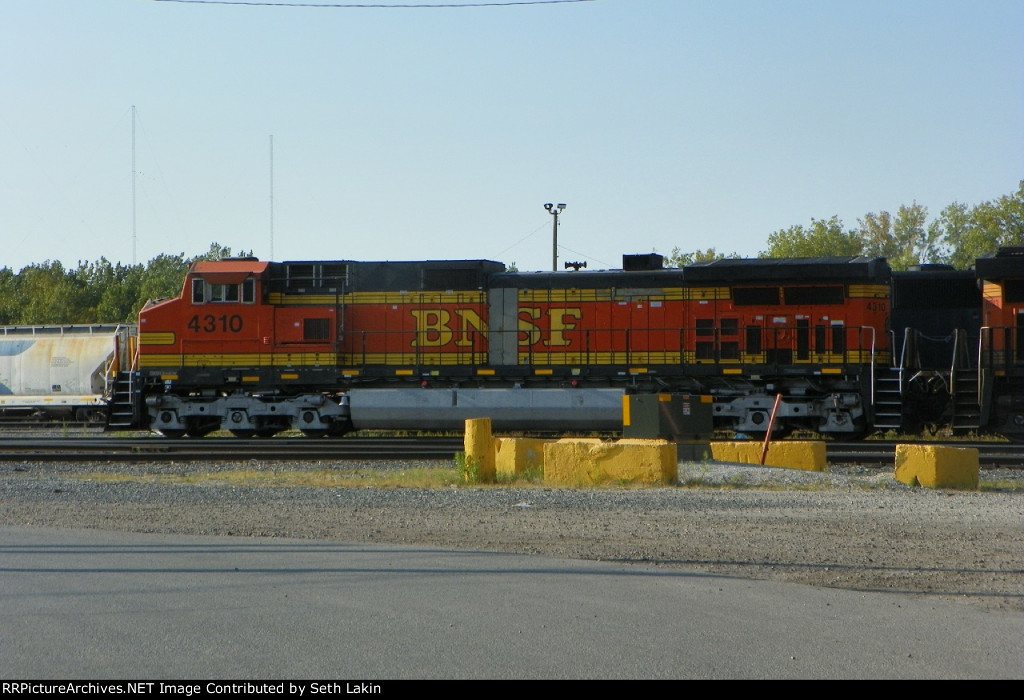 BNSF 4310